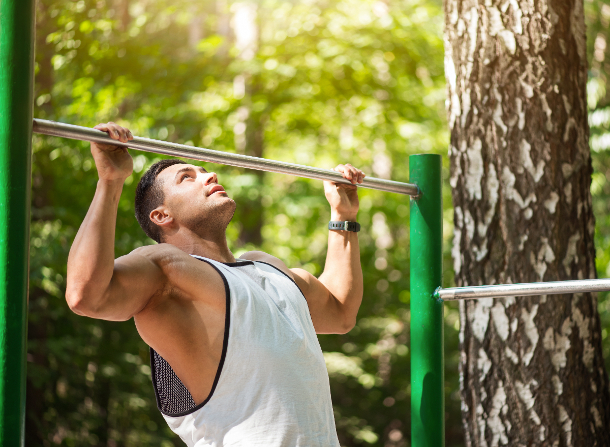 Transform Your Body in One Month With 6 Bodyweight Exercises