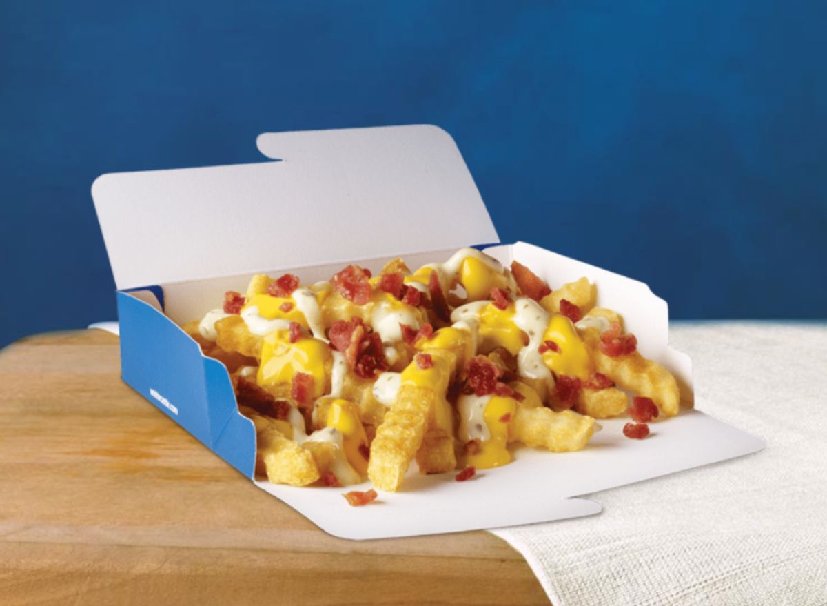 7 Fast-Food Restaurants That Serve the Best Cheese Fries