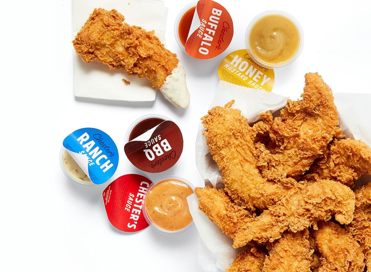 5 Restaurant Chains That Never Freeze Their Chicken