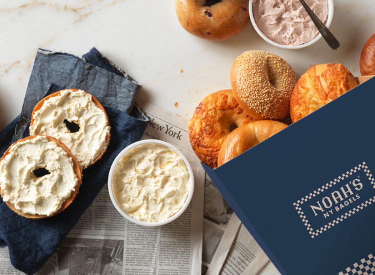 7 Restaurant Chains That Serve the Best Bagels