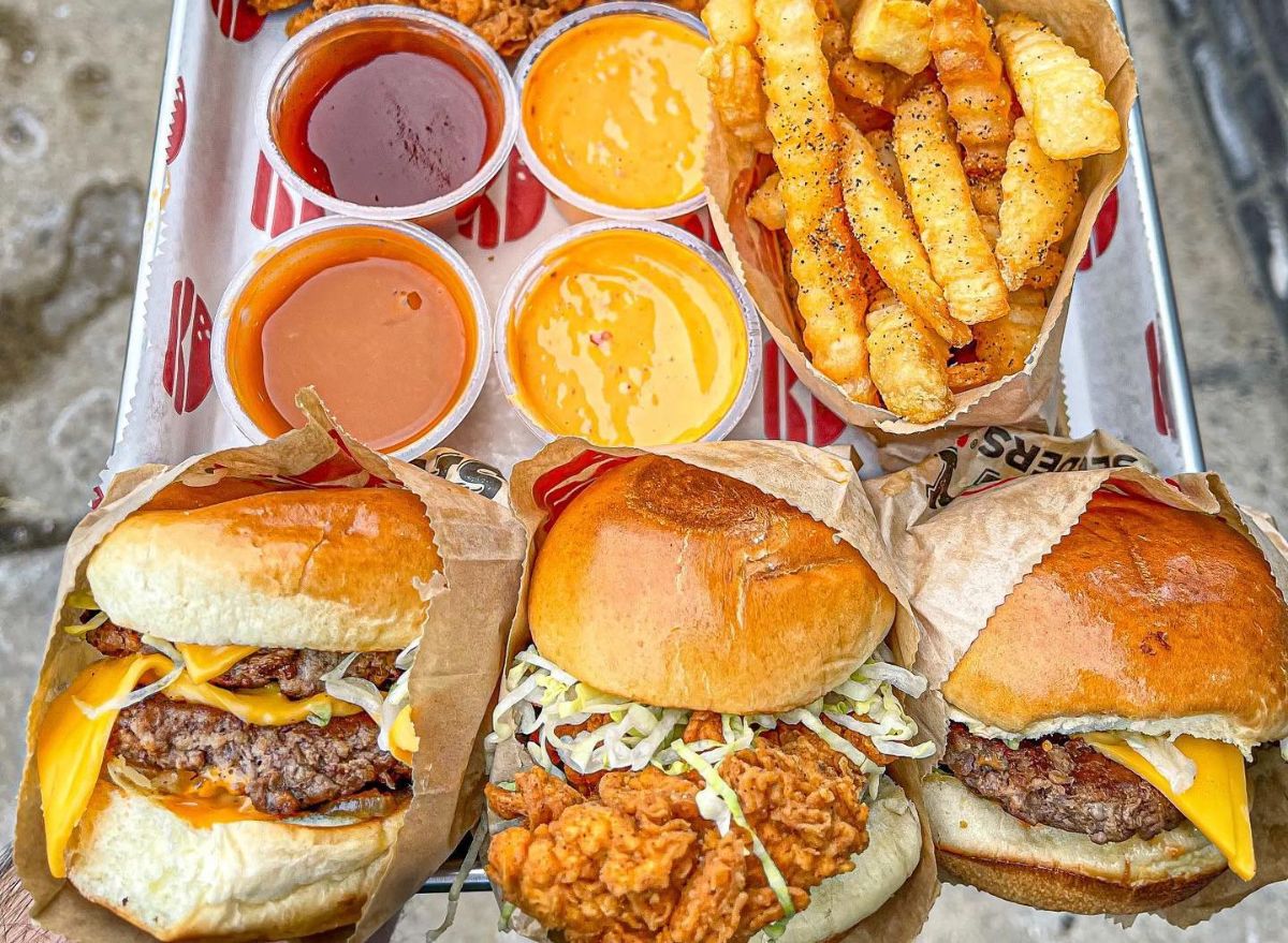 6 Fast-Food Chains That Serve the Best Sliders