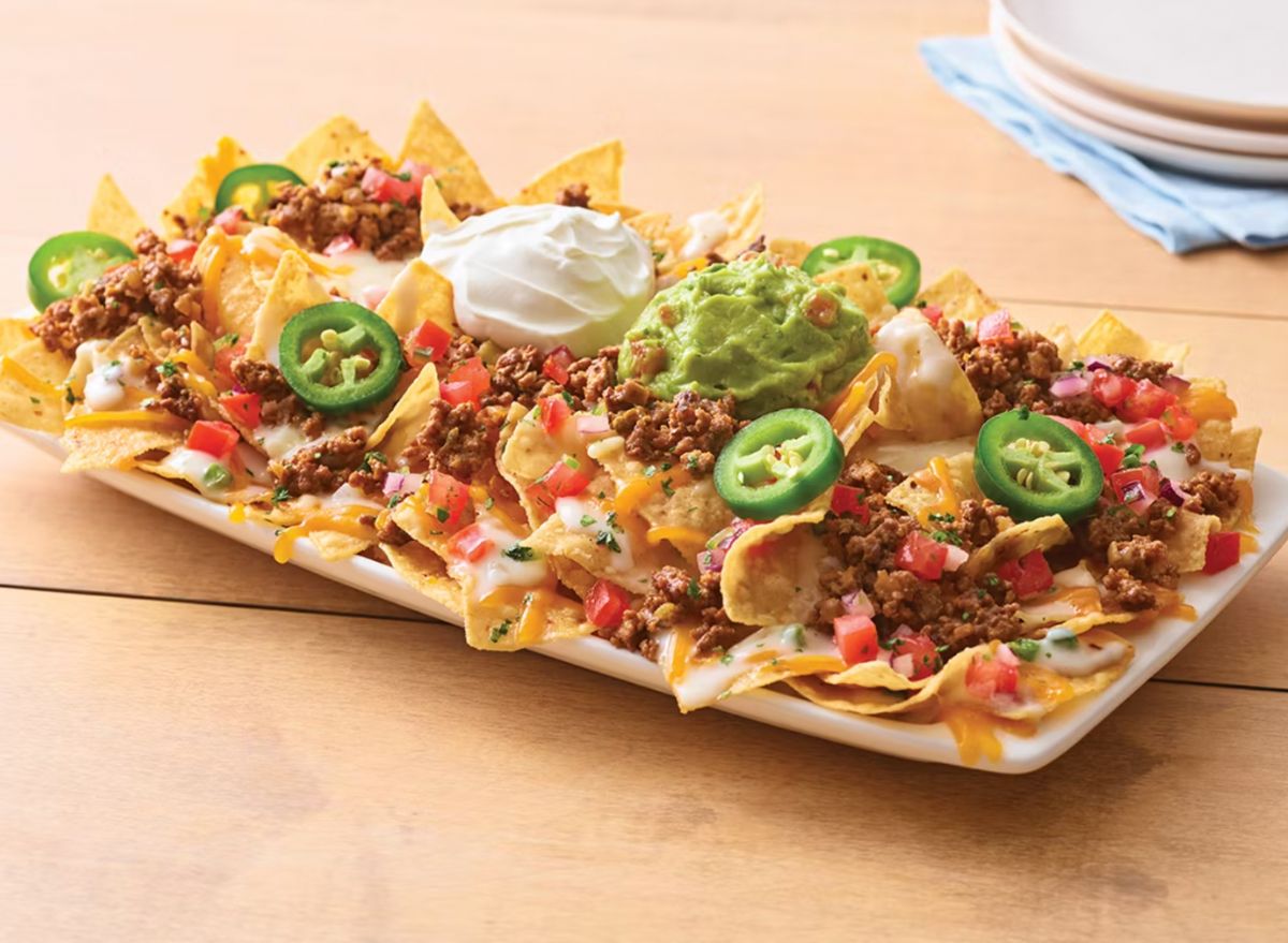8 Restaurant Chains That Serve the Best Nachos