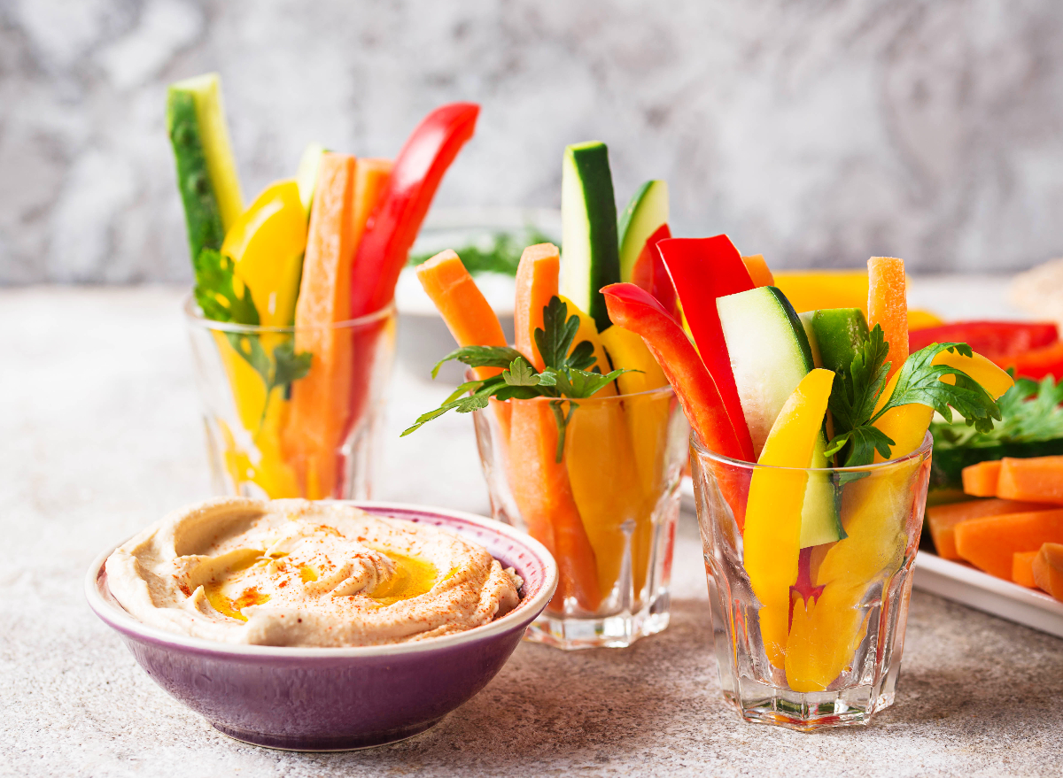 10 Best 100-Calorie Snacks for Weight Loss