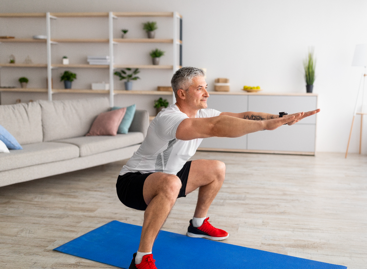 Squat Test After 60: How Many Reps Is Elite?