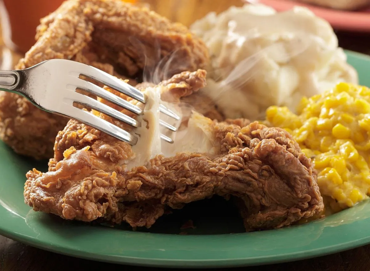 6 Fried Chicken Chains Where Chefs Actually Eat