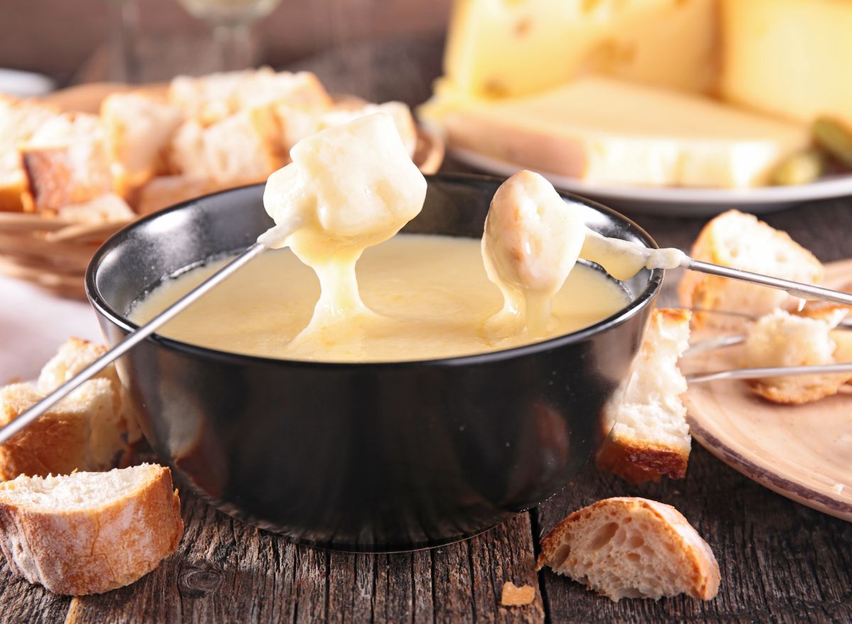 12 Side Effects of Eating Too Much Cheese, According to Dietitians | Dr ...