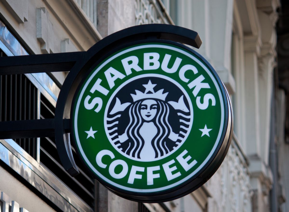 7 Major Fast-Food Chains That Got Canceled—and Here's Why