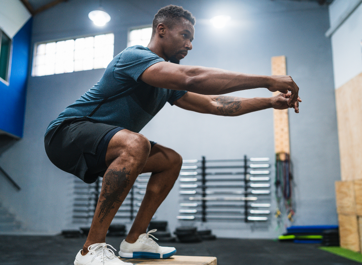 6 Fitness Habits That Destroy Your Legs Before 40