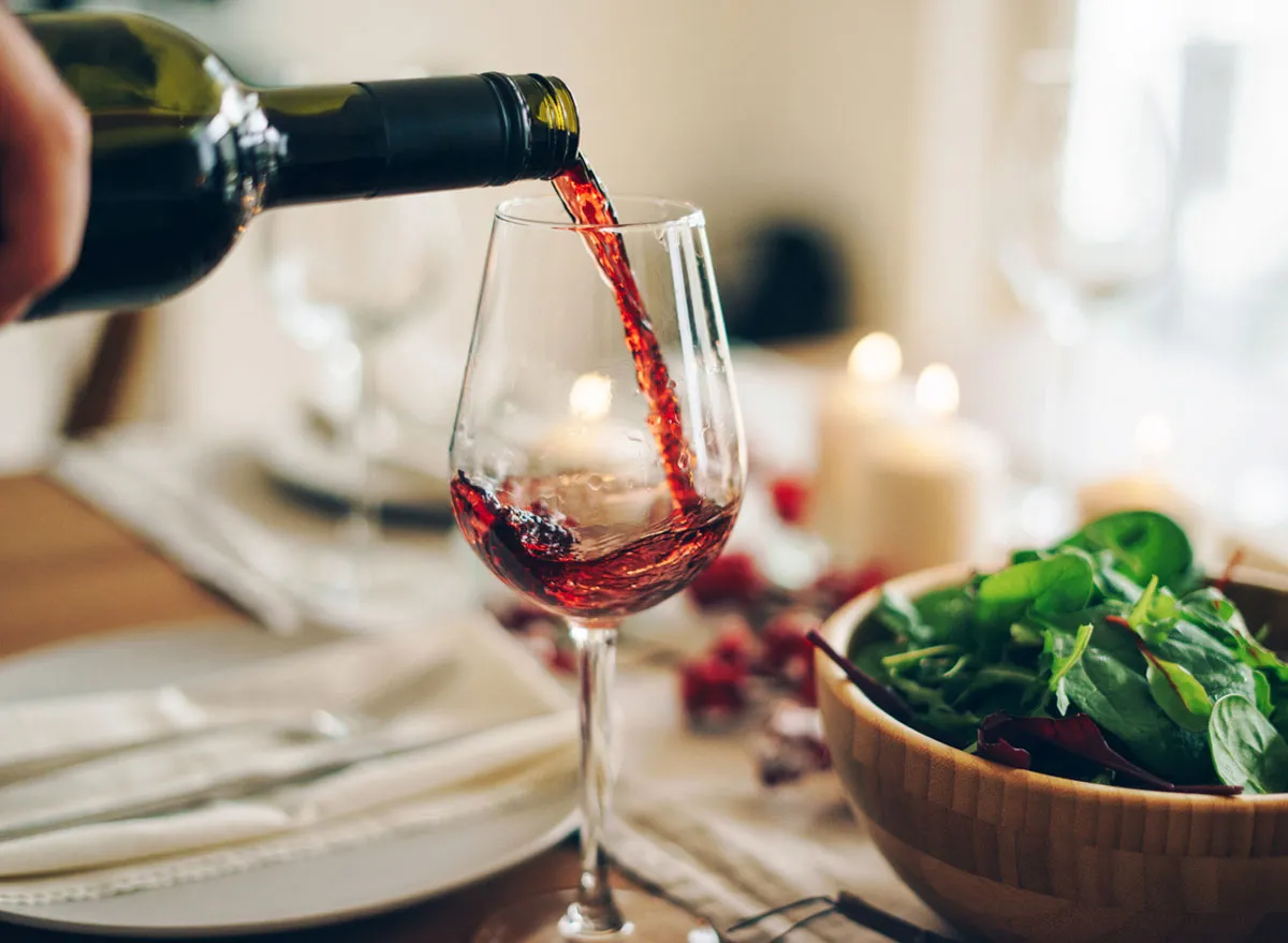 Is Wine Good for You or Bad? A Nutritionist Reviews the Evidence