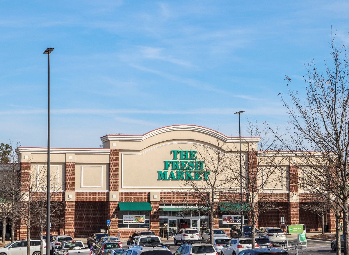 8 Grocery Chains With the Best Sushi