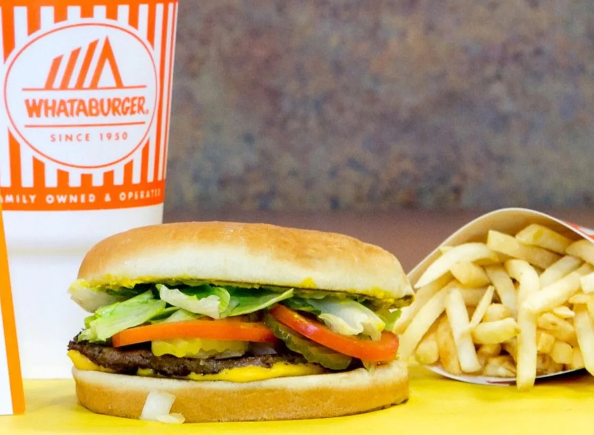 10 Most Iconic Fast-Food Burgers Of All Time