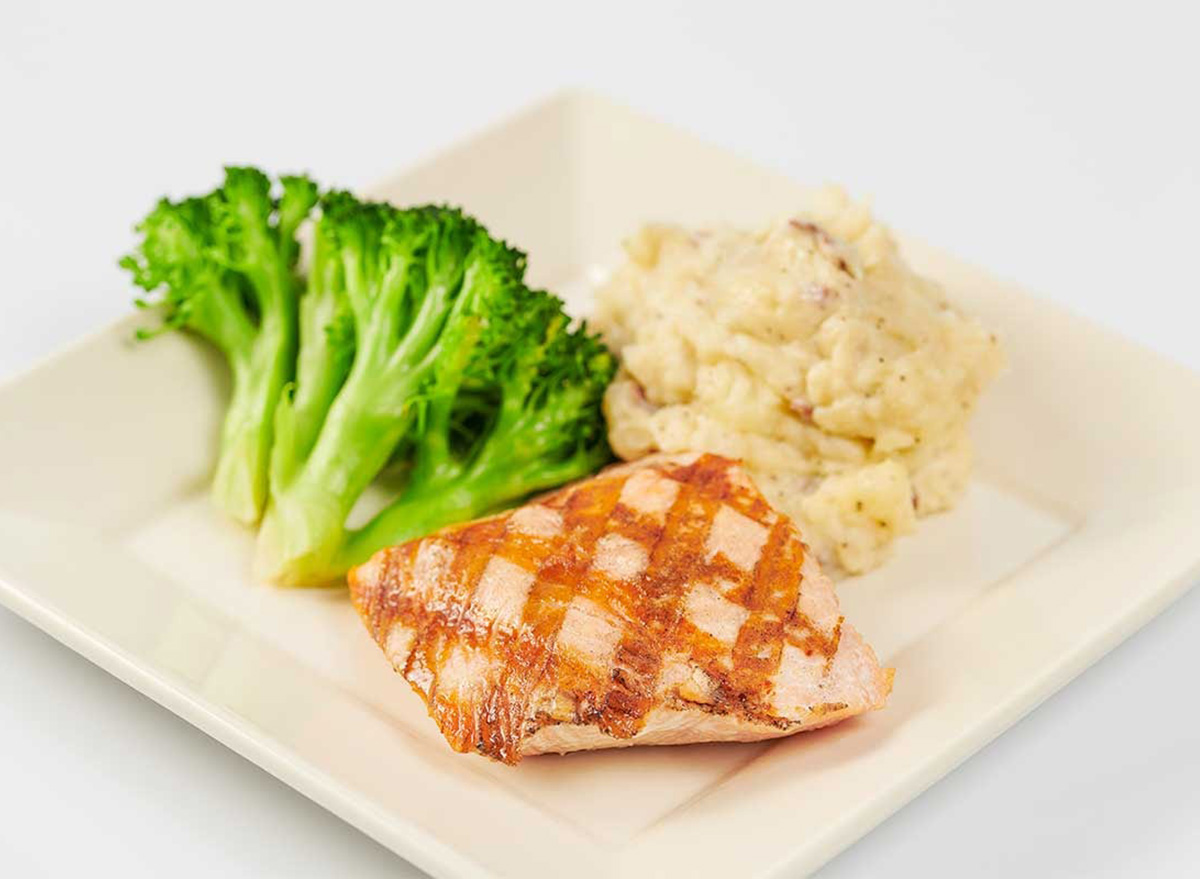 5 Restaurant Chains That Have the Best Kids’ Menus