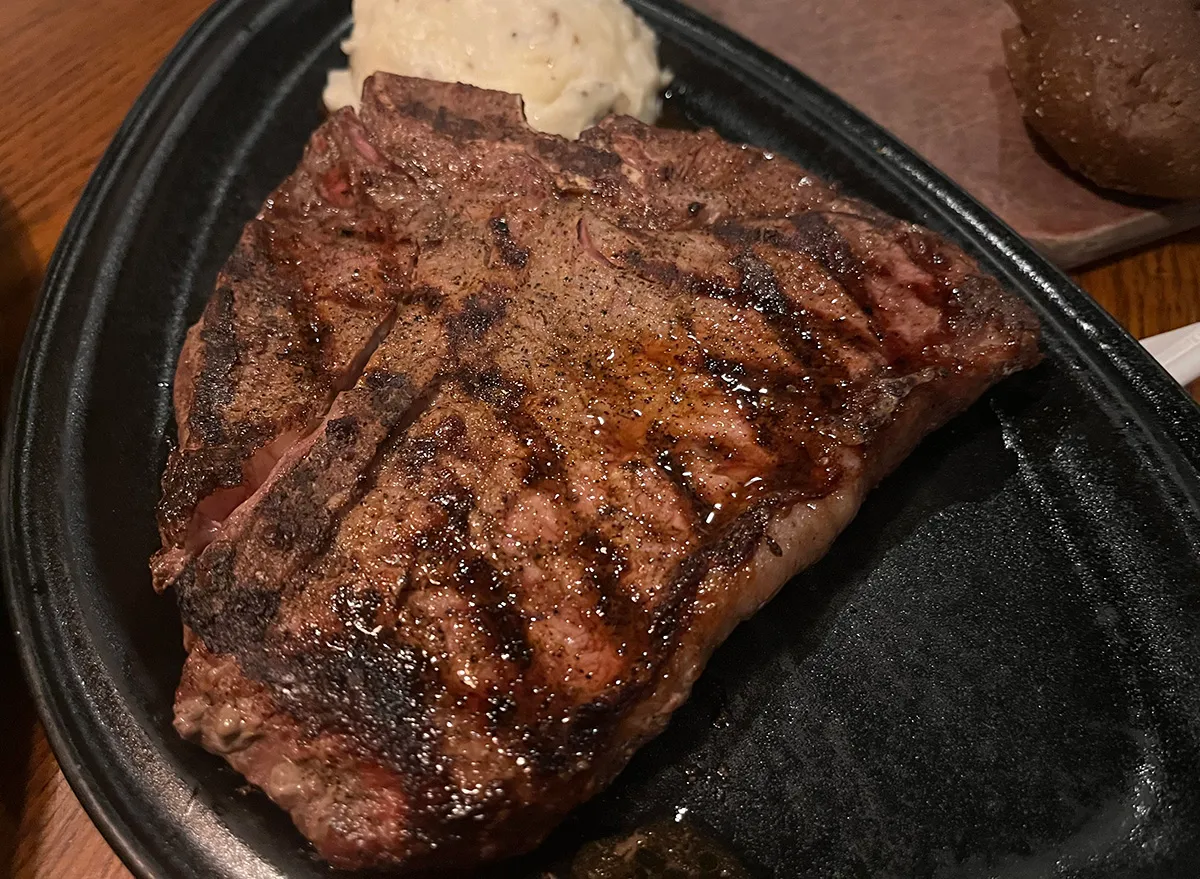 I Tried Every Steak at Outback Steakhouse & This Was The Best
