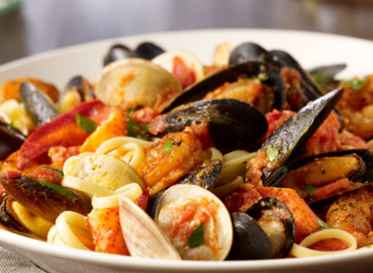 7 Restaurant Chains That Serve the Best Pasta Dishes — Eat This Not That