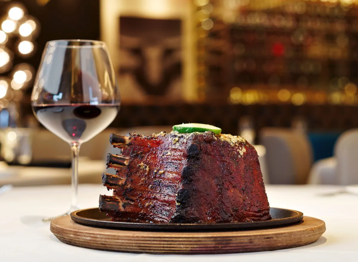 5 Chain Restaurants With the Best Pork Chops, According to Diners