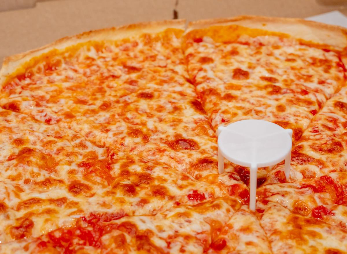 8 Best Slices of Pizza In NYC, According to Chefs