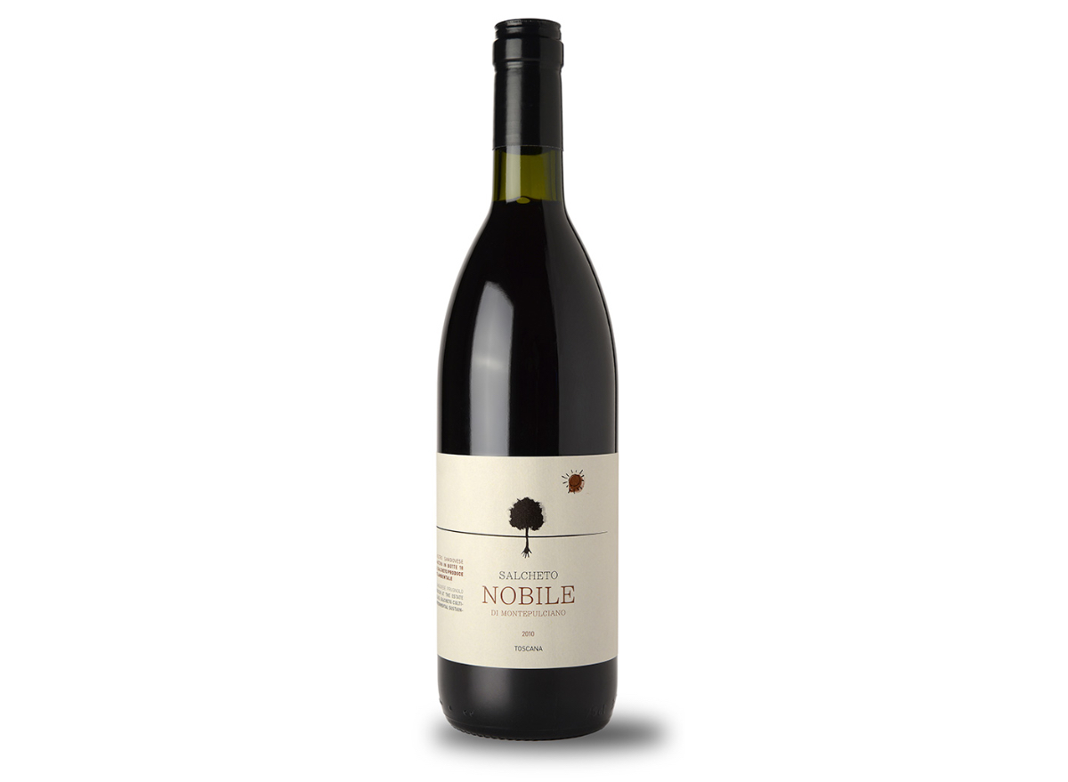 9 Cheap Wines That Taste Expensive, According to Sommeliers