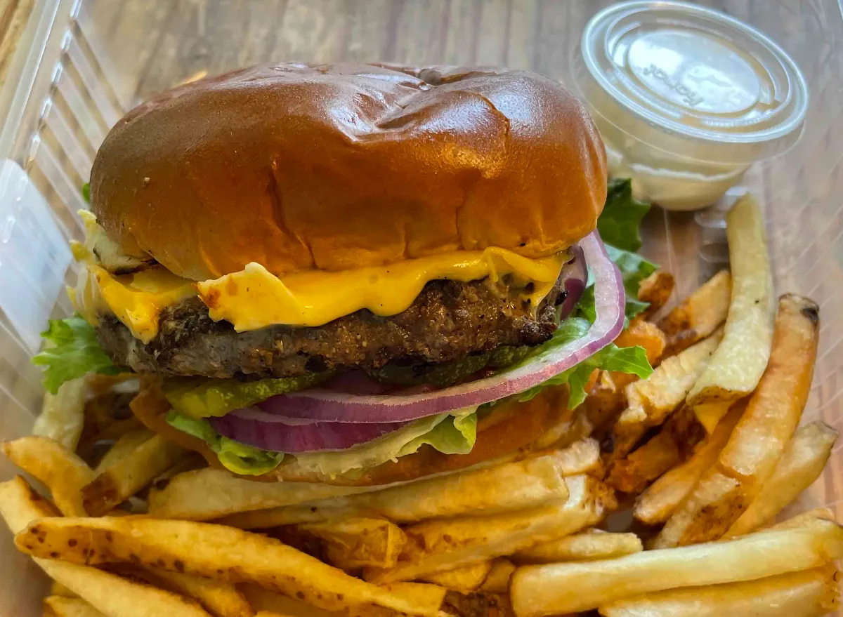 Dine-In Burger Taste Test: Applebee's, Chili's, TGI Fridays & More