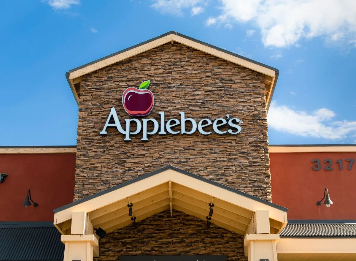 Customers Flock to Outback & Applebee's Despite Store Closures