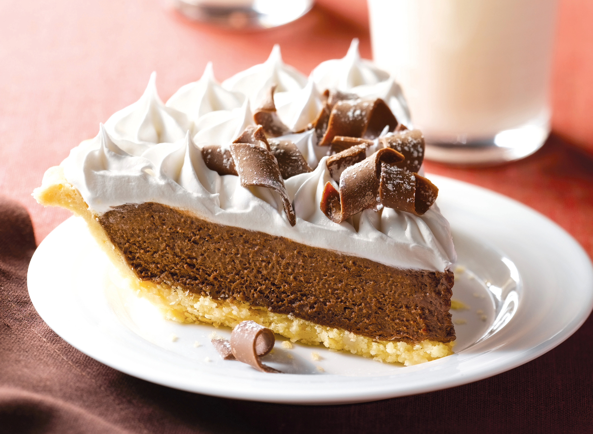 6 Restaurant Chains That Serve the Best Pies