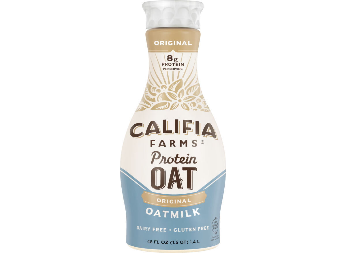 9 Healthiest Oat Milk Brands, Rated By Dietitians