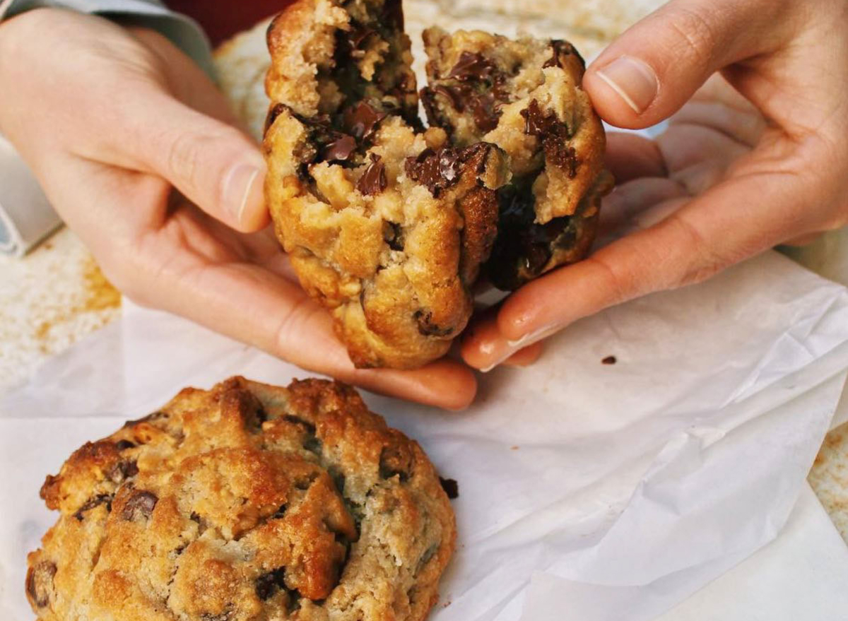 9 Chains That Serve the Best Chocolate Chip Cookies in 2023