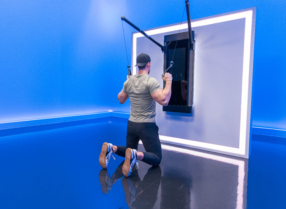 5 Best Strength Exercises for Women To Get Rid of Bra Rolls