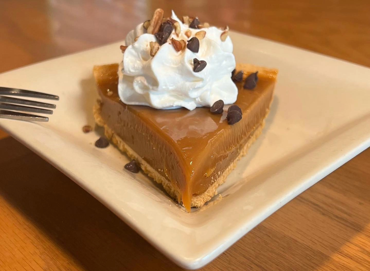 The #1 Dessert at 8 Major Restaurant Chains, According to Chefs