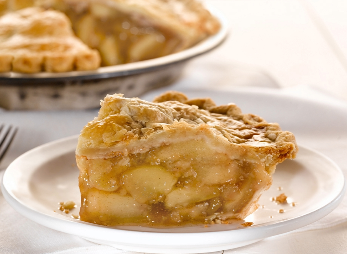 6 Restaurant Chains That Serve the Best Pies