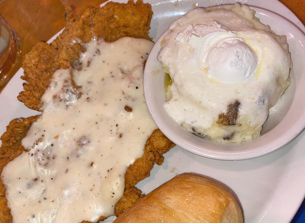 The #1 Best Chicken Dish at Texas Roadhouse in 2023