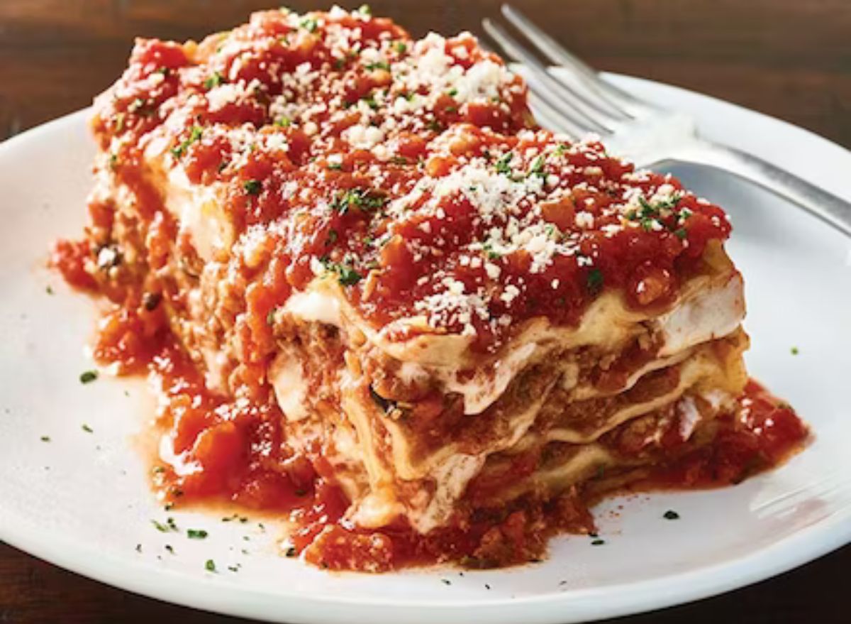 10 Restaurant Chains Serving the Best Lasagna