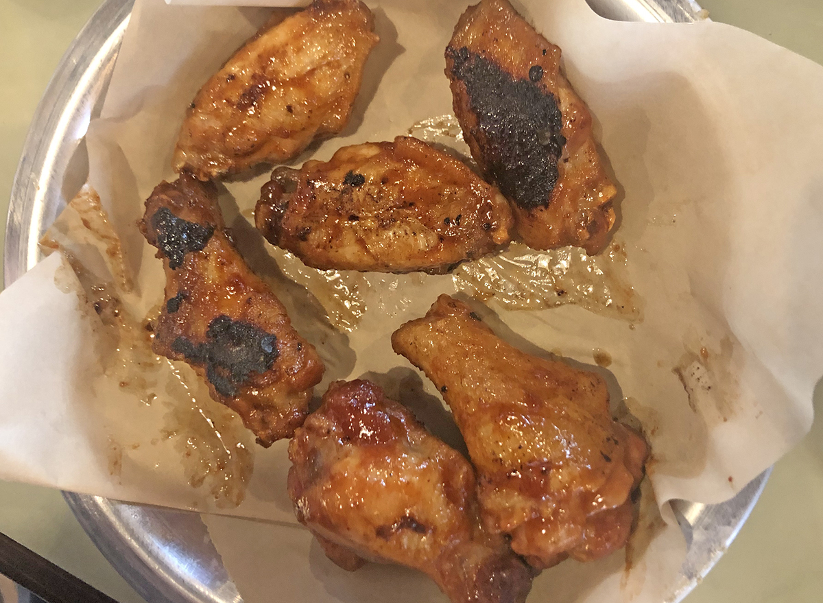 Hooters vs. Twin Peaks: Chicken Wings Taste Test