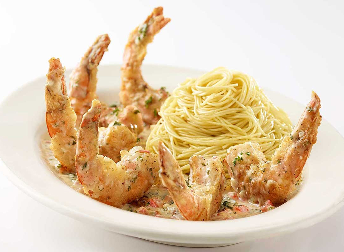 10 Restaurant Chains That Serve the Best Shrimp Scampi