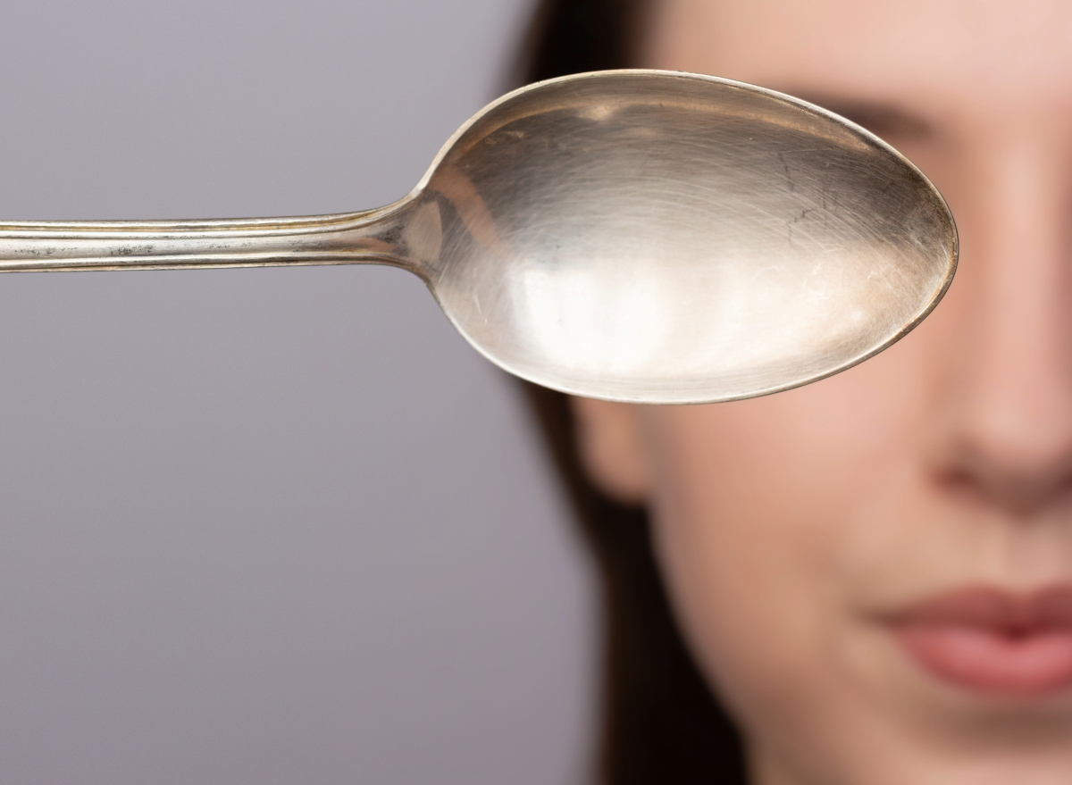 6 Best Home Remedies for Dark Circles