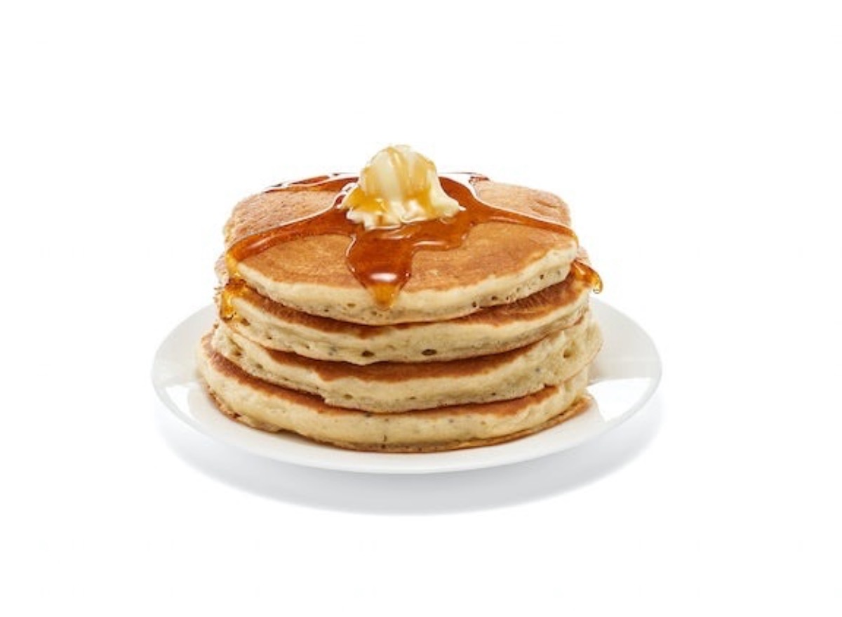 The 10 Best & Worst Orders at IHOP, According to Nutritionists