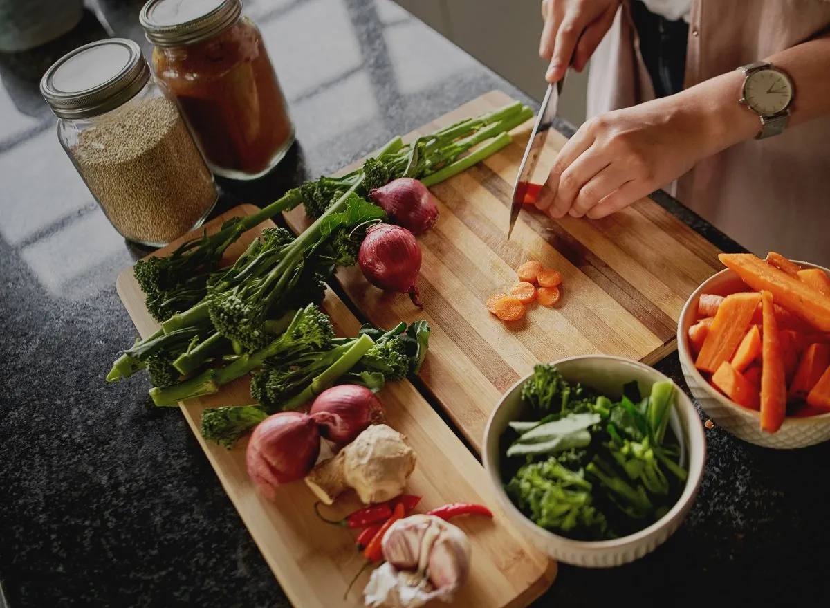 10 Best Foods To Boost Your Immunity, Backed by Science