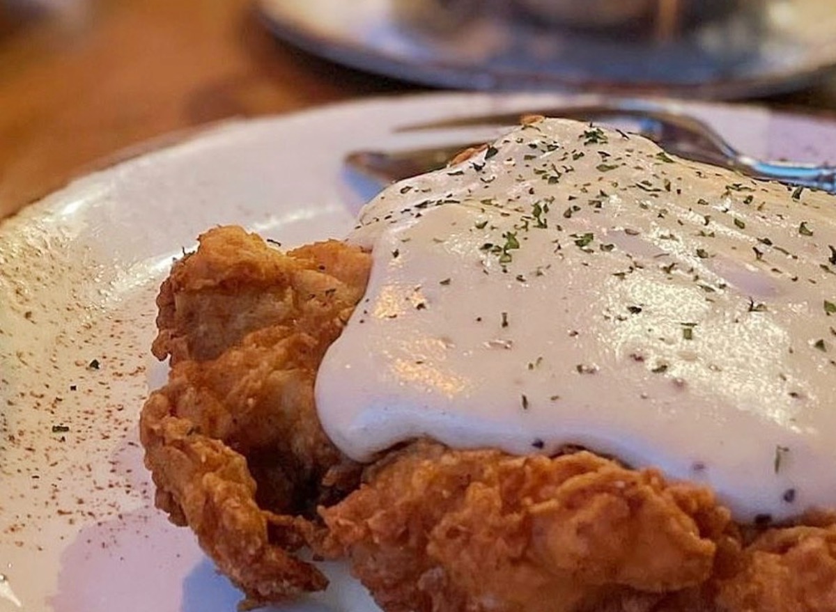 9 Restaurant Chains That Serve the Best Chicken Fried Steak - Sound ...