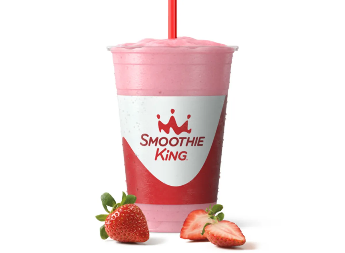 The 8 Healthiest Fast-Food Smoothies To Order Right Now