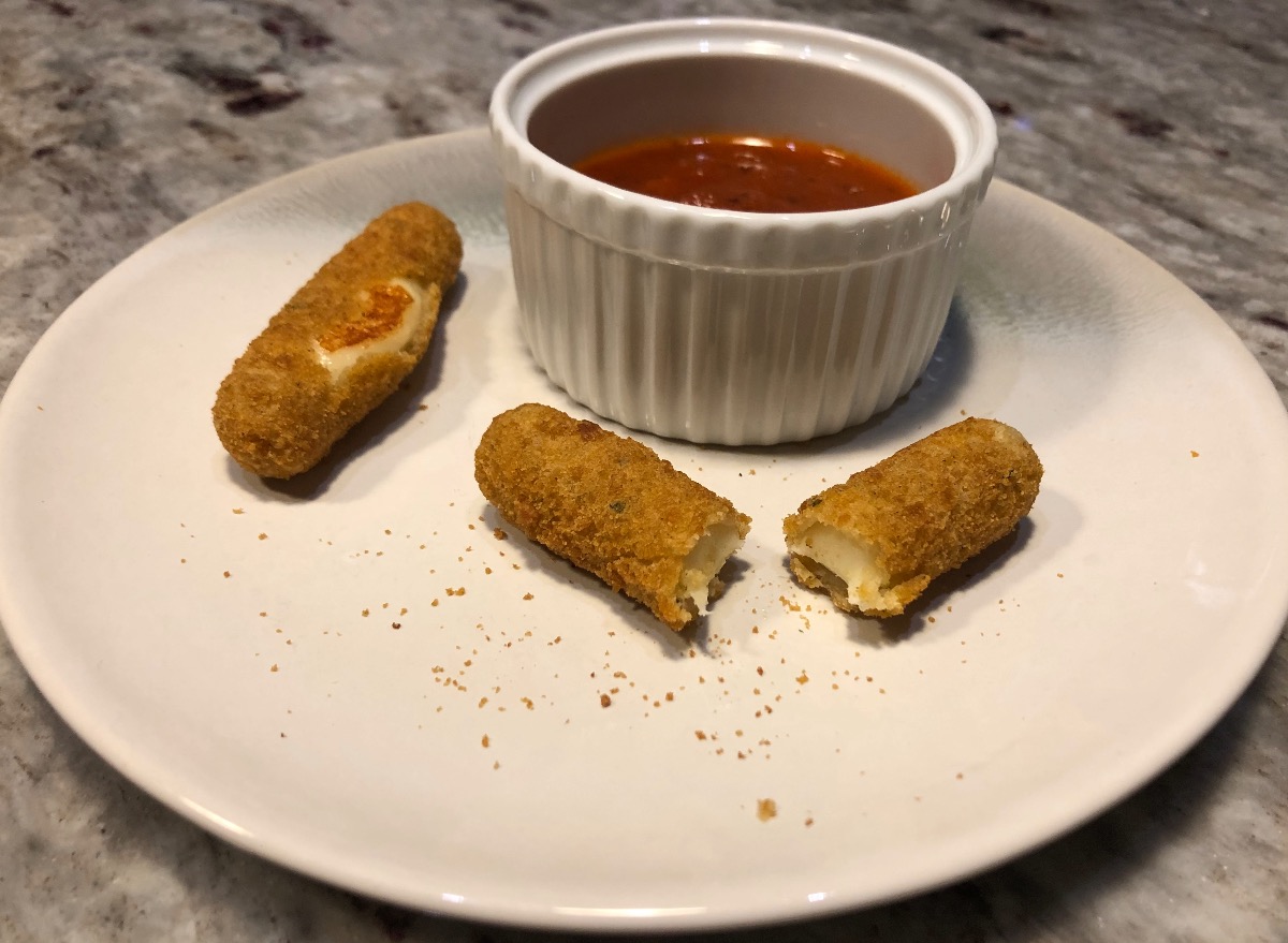 The #1 Best Frozen Mozzarella Sticks in 2023
