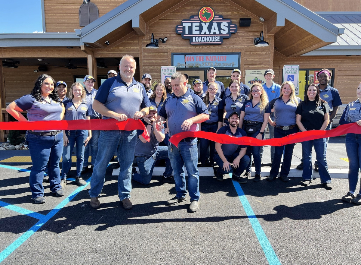 Texas Roadhouse vs. Logan's Roadhouse: 5 Major Differences