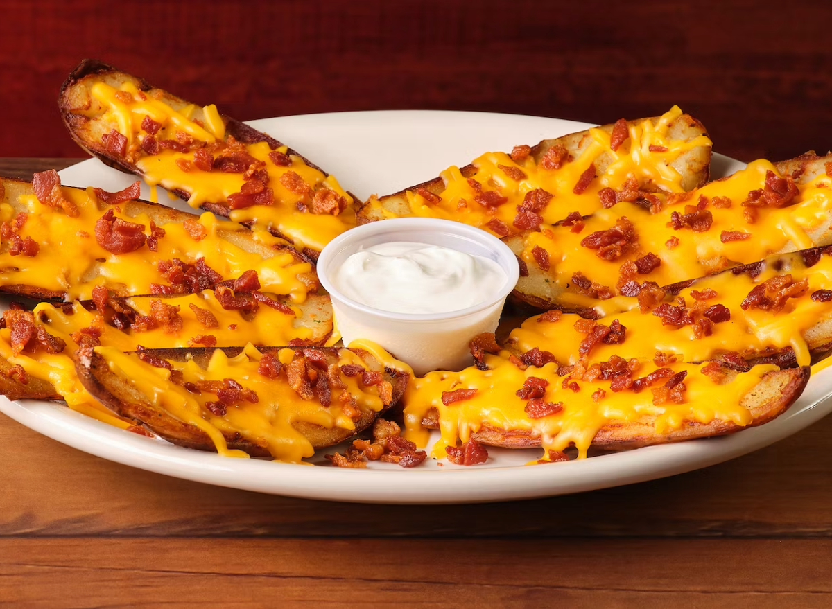 8 Restaurant Chains That Serve the Best Potato Skins