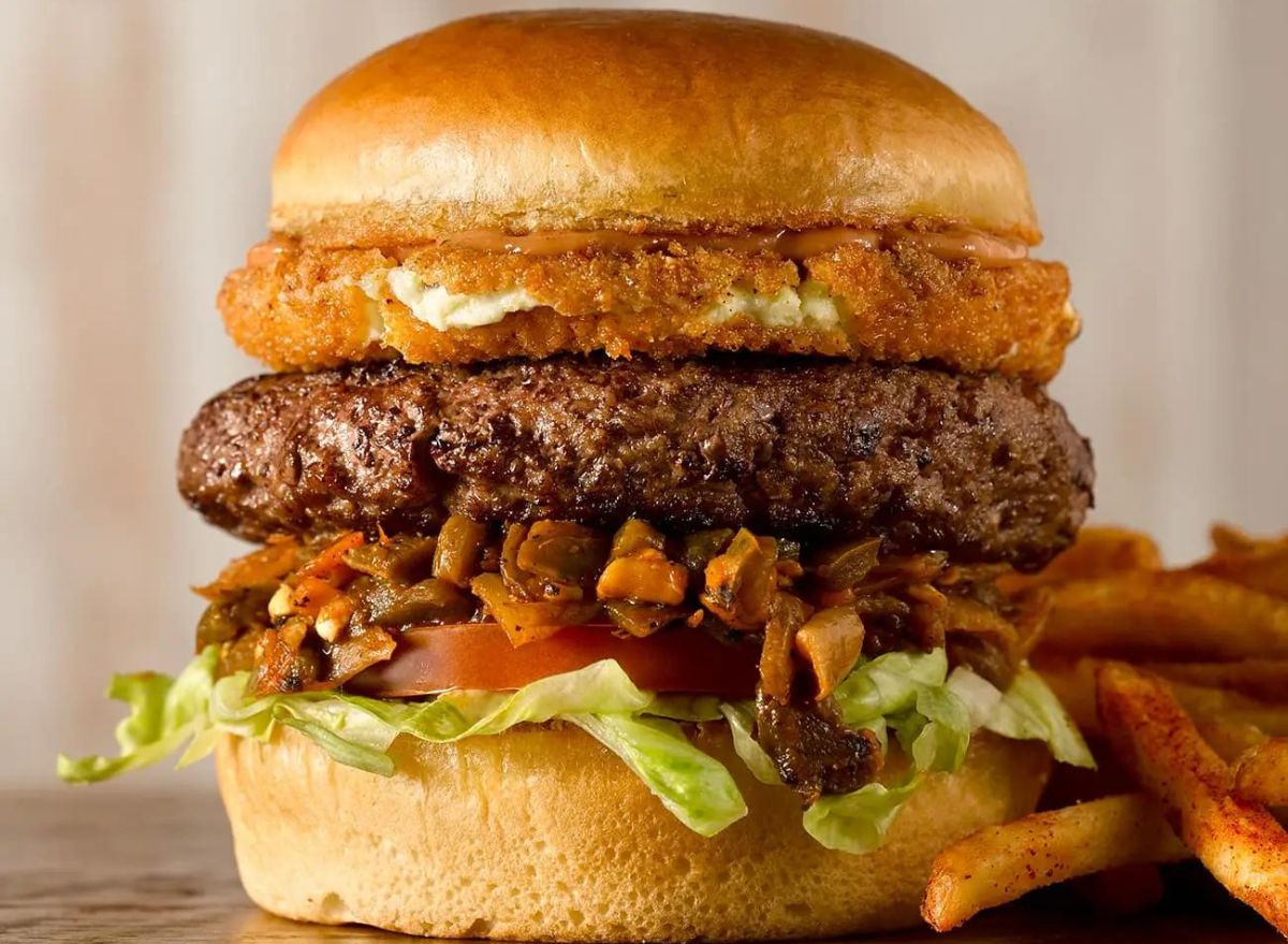 11 Restaurant Chains With the Most Over-the-Top Burgers