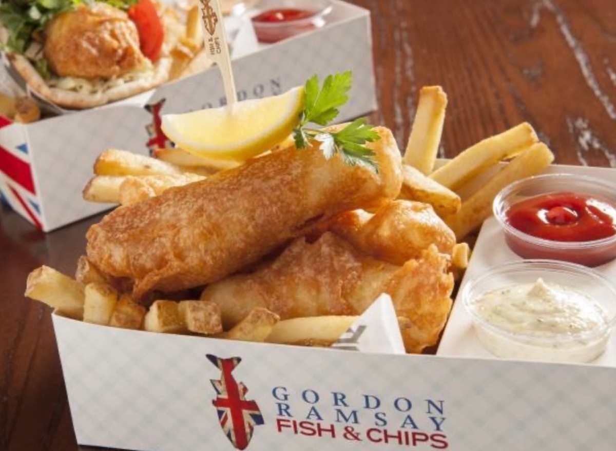 10 Restaurant Chains That Serve the Best Fish and Chips