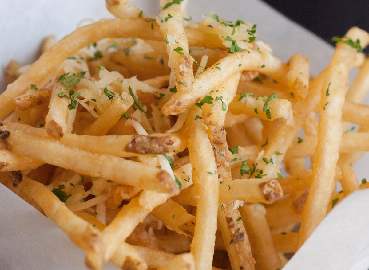 7 Restaurant Chains That Serve the Best Truffle Fries
