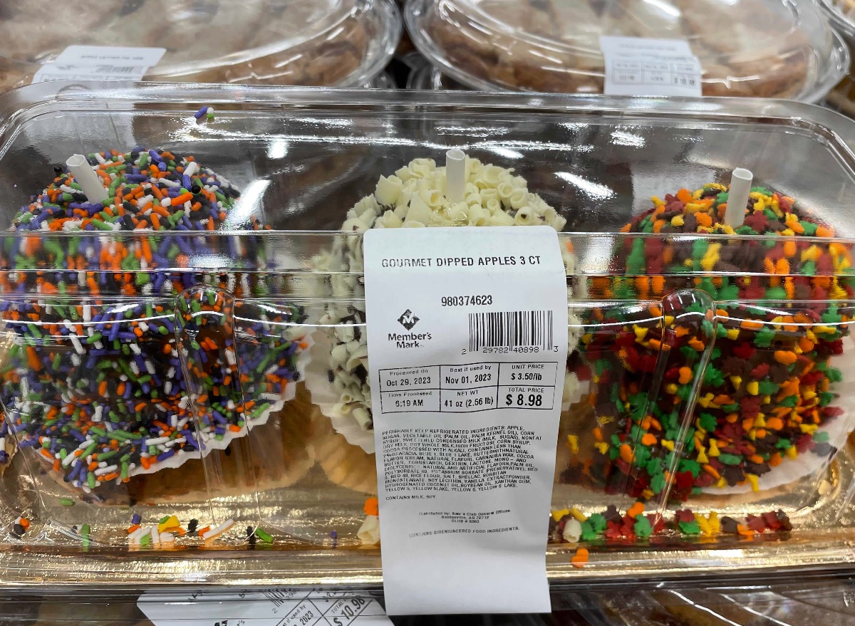 12 Best Sam’s Club Bakery Items You Can Get Right Now