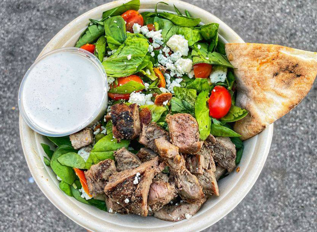 10 Restaurant Chains That Serve the Best Steak Salad
