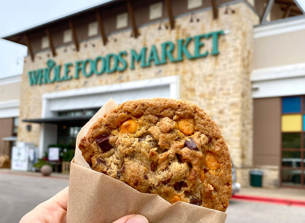 9 Grocery Chains With the Best Bakery Departments