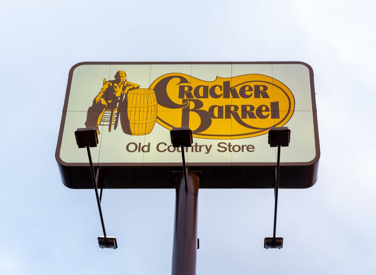 Cracker Barrel Continues to Lose Customers—Here's Why