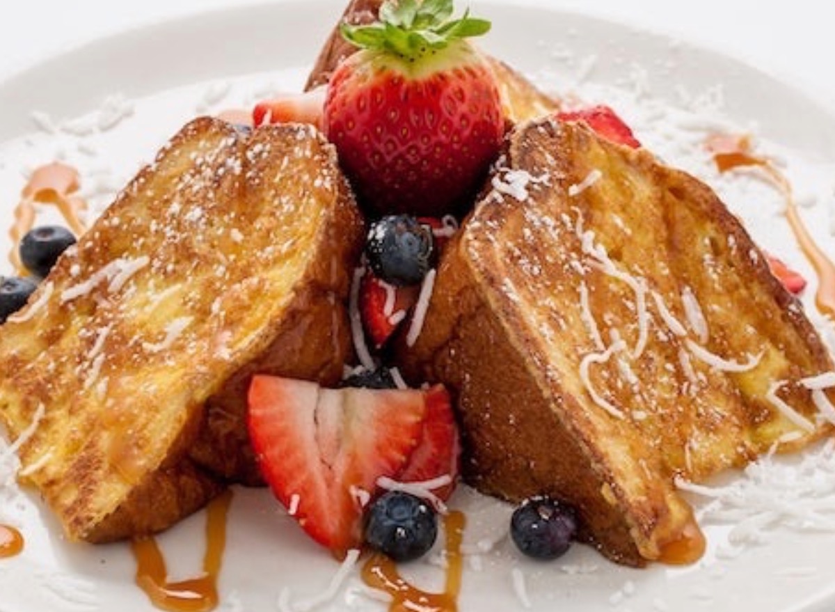 9 Restaurant Chains That Serve the Best French Toast