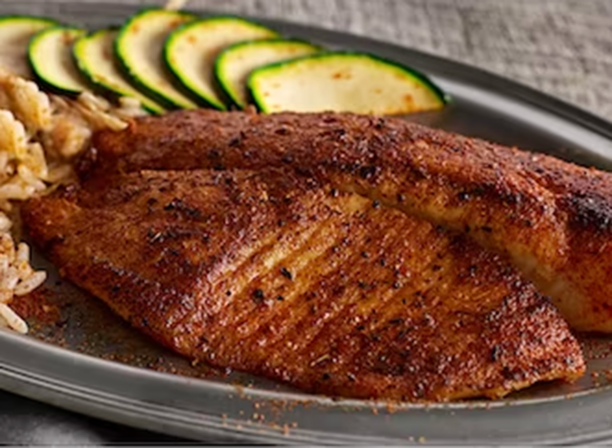 The #1 Healthiest Fish Order at 10 Major Restaurant Chains
